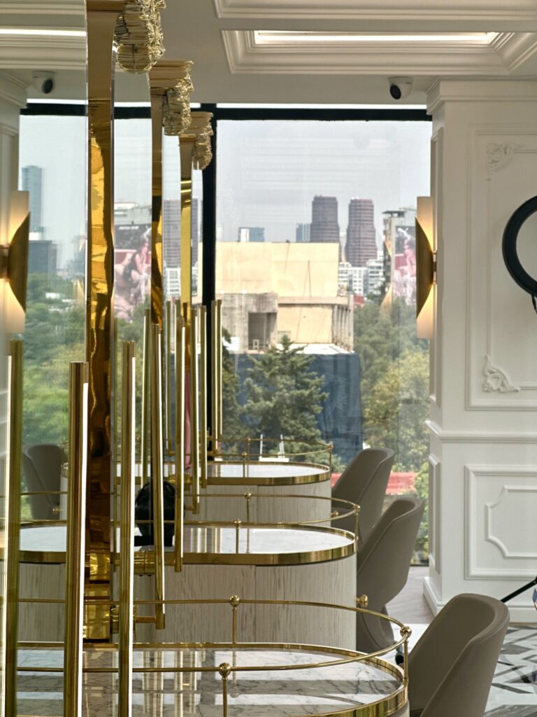 Micky Hair en Masaryk – It Girl